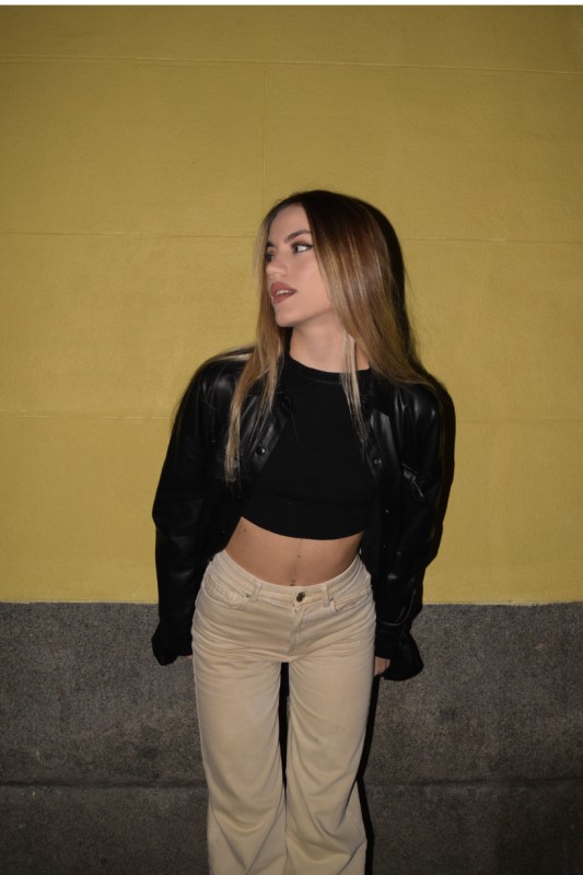 JULIA GONZALEZ en FULANITA EN VIVO